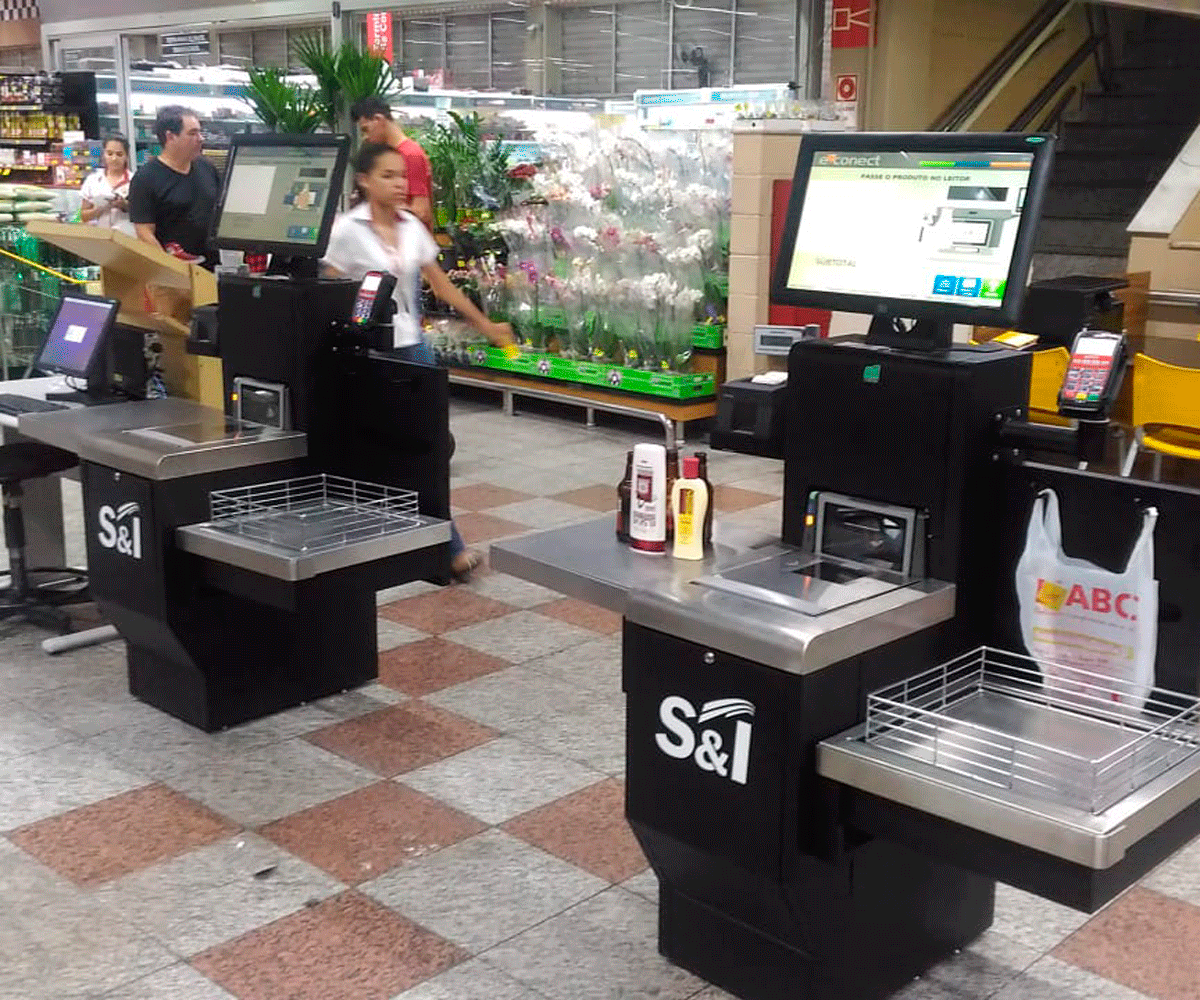 Self-checkout: conheça as vantagens de tê-lo em sua loja » InfoVarejo
